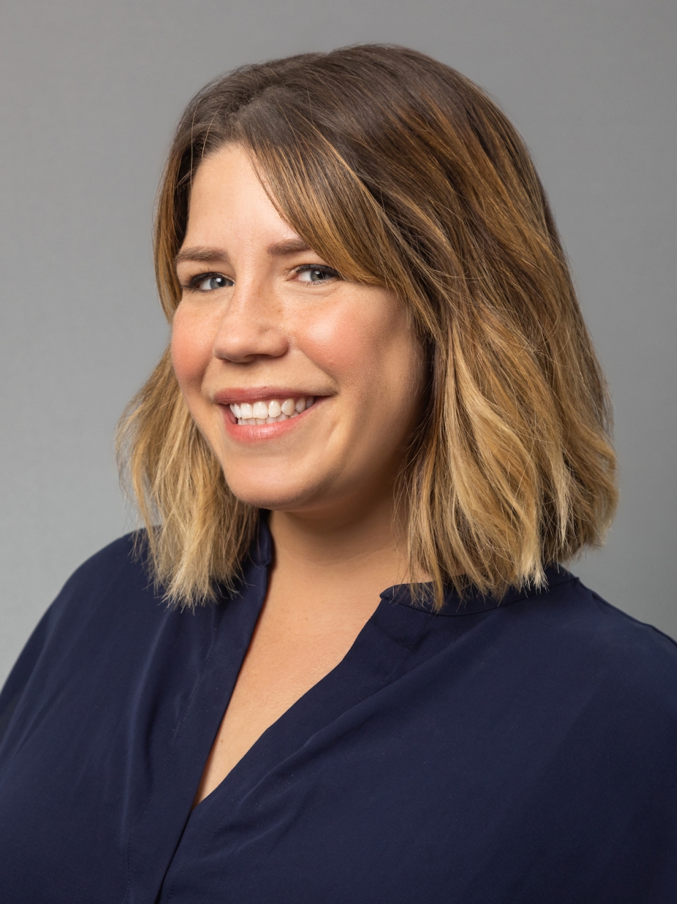 Dr. Stephanie Lyon | Graduate School of Applied Professional Psychology