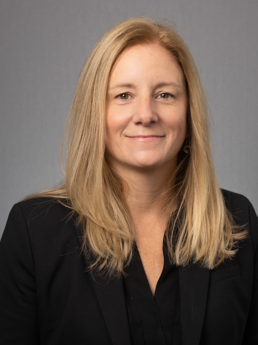 Dr. Jennifer Foster | Graduate School of Applied Professional Psychology